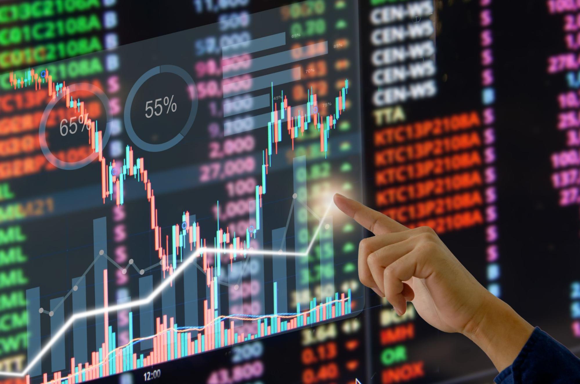 Market Manipulation - Overview, How It Works, and Techniques | Wall ...